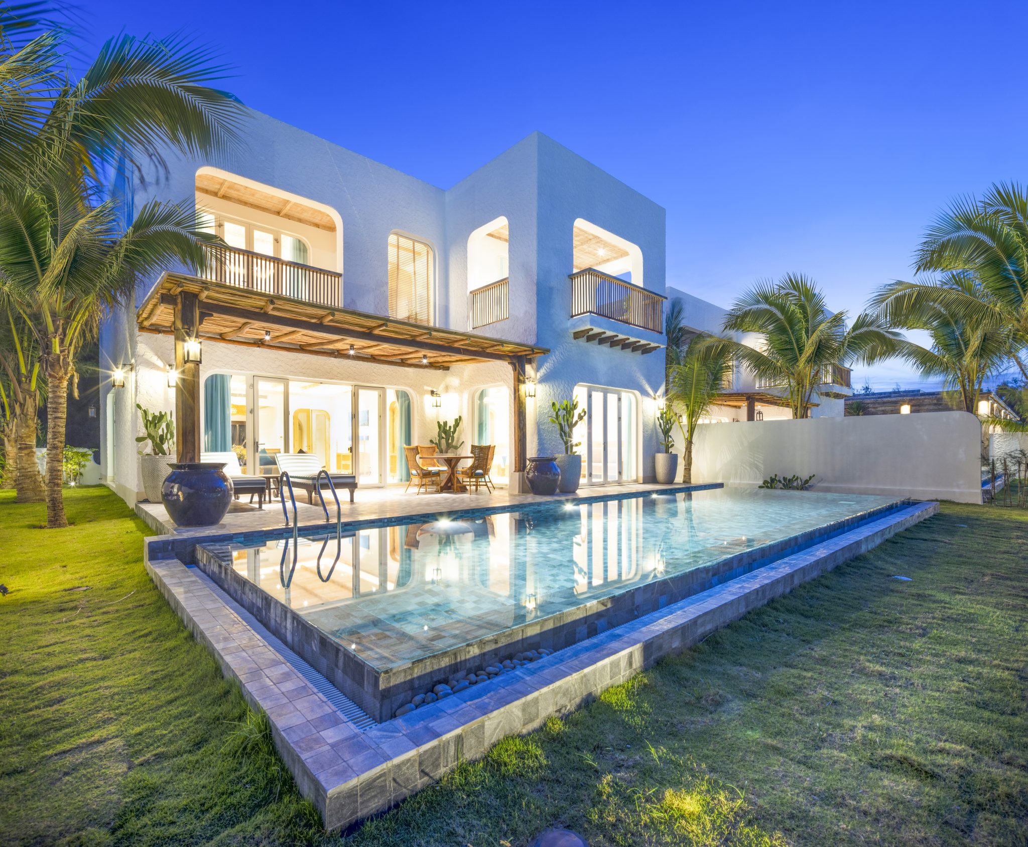 Three Bedroom Pool Villa with Ocean View - Stelia Beach Resort